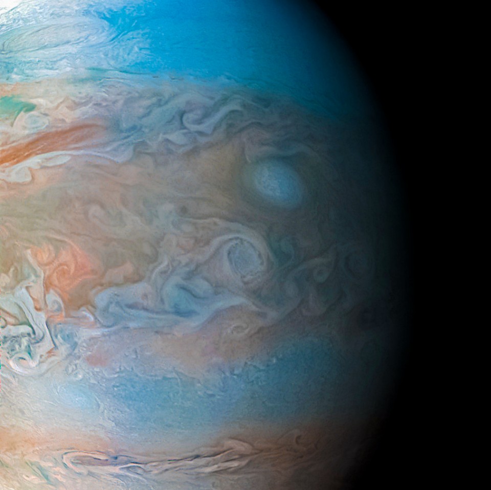 Ces nouvelles photos de la planète Jupiter, prises par la sonde Juno, n ...