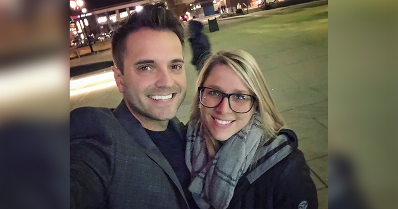 Team Balmert : le couple s'essaye au yoga