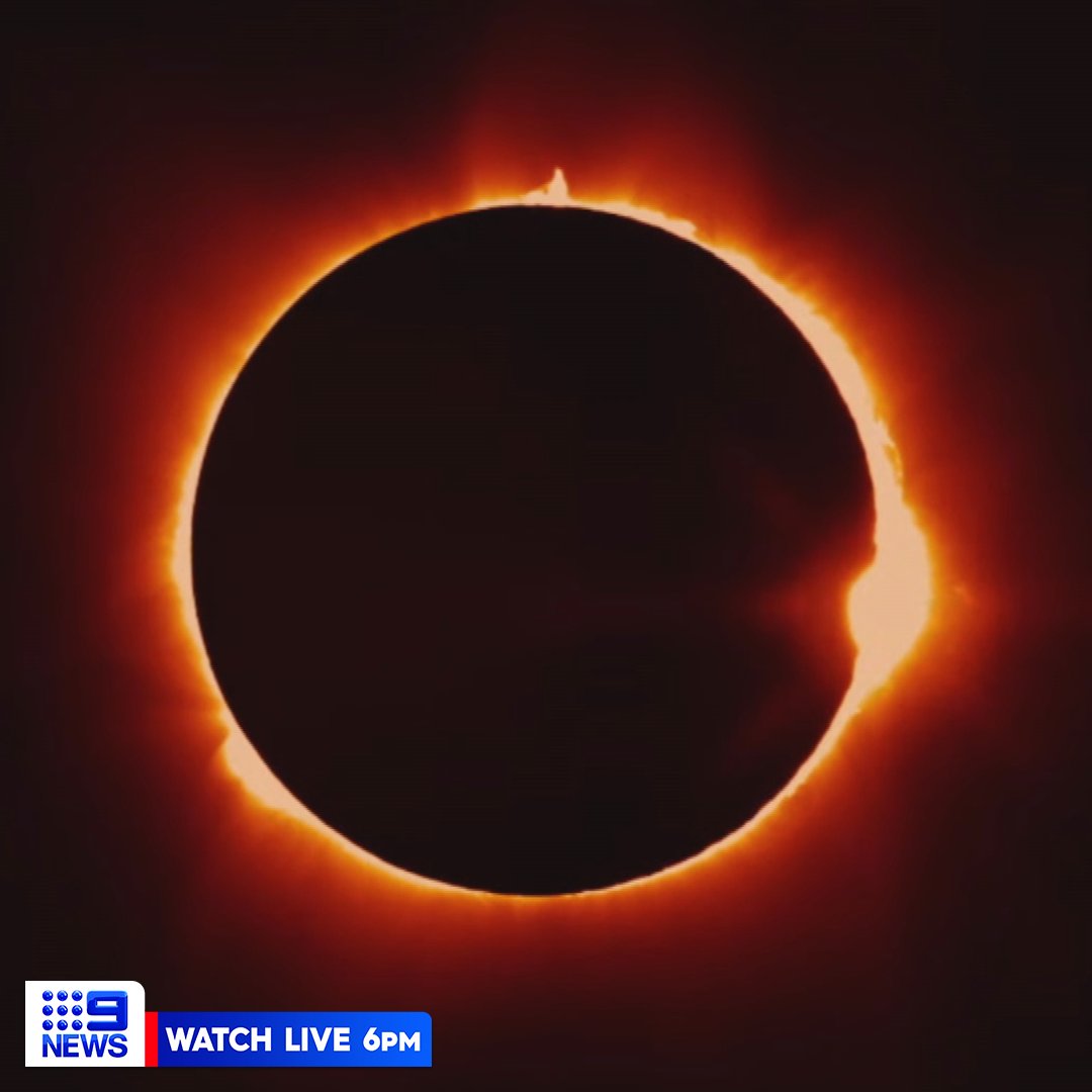 Australie : découvrez les images époustouflantes d'une éclipse solaire ...